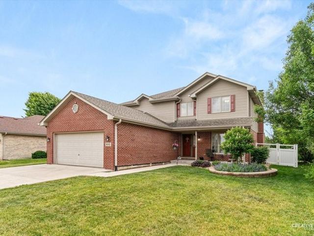 610 High Grove Dr, Minooka, IL 60447