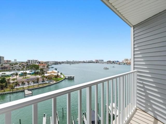 610 Island Way Apt 607, Clearwater Beach, FL 33767