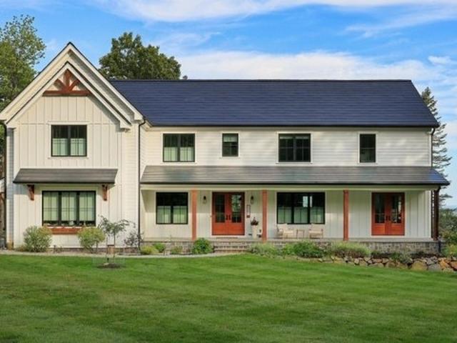 610 Johnston Dr, Watchung, NJ 07069