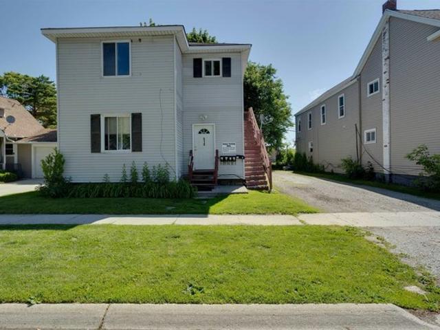 610 Ontario St, Port Huron, MI 48060
