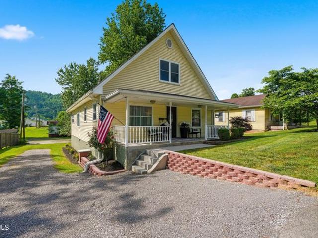 610 Leigh Ave, Pennington Gap, VA 24277
