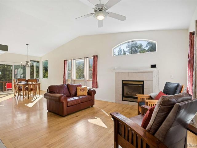 610 Meadowlake Drive