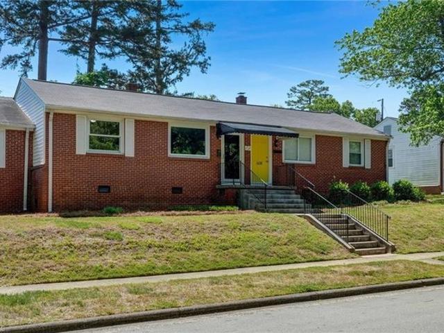610 N Tremont Dr, Greensboro, NC 27403