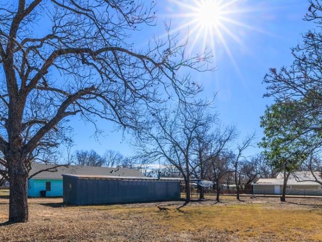 610 N Pine St, Fredericksburg, TX 78624 | MLS #100465