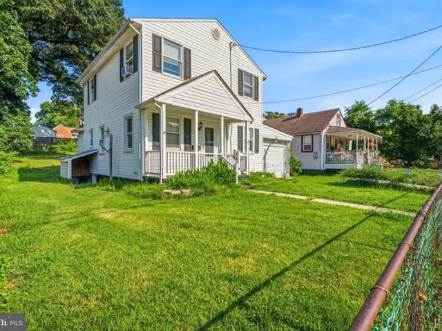610 N Stuart St, Essex, MD 21221