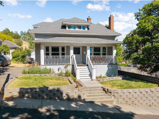 610 NW 3RD ST