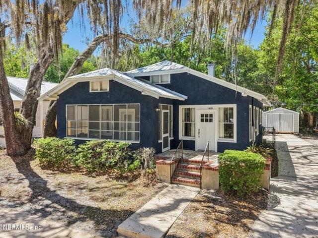 610 S 14th St, Palatka, FL 32177