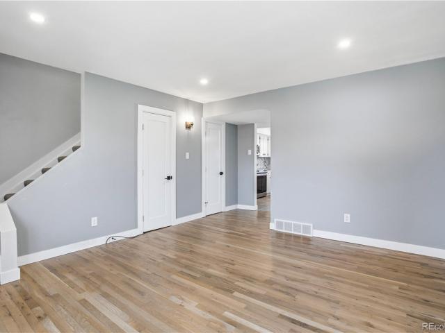 610 S Xenon Court