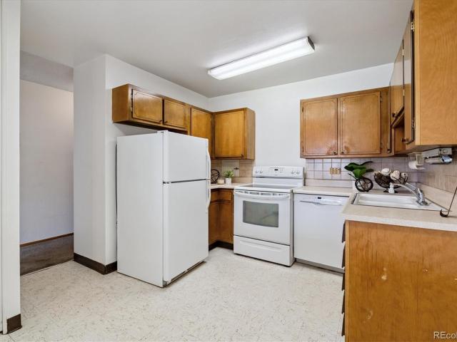 610 S Clinton Street # 10B