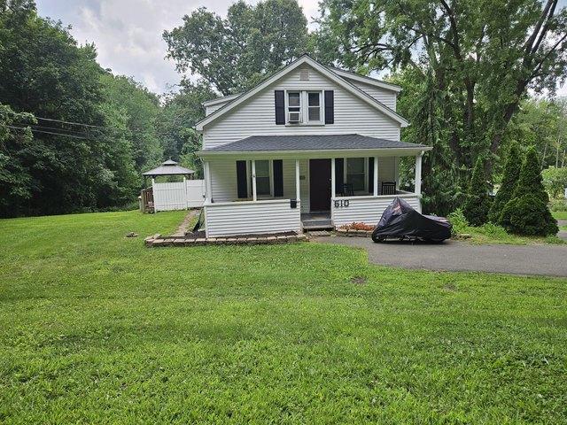 610 S Elm St, Wallingford, CT 06492