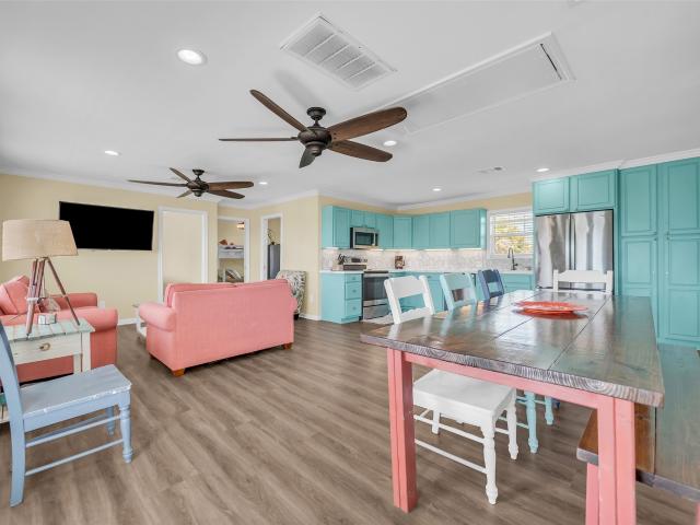 610 Surf Drive