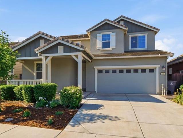 610 Syracuse Ln, Dixon, CA 95620