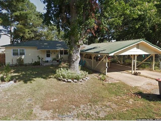 610 Pine St, Miami, OK 74354