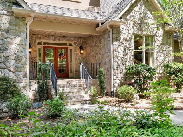 610 Plumley Summit Road