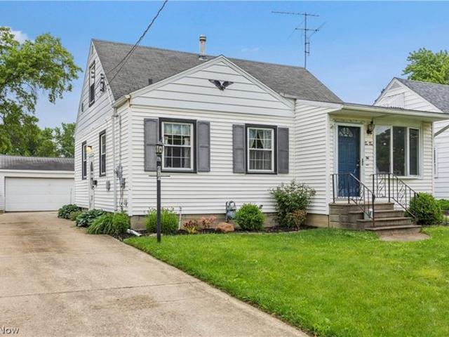 610 Princeton Ave, Elyria, OH 44035