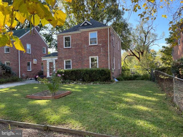 610 Ritchie Ave, Silver Spring, MD 20910 | MLS #MDMC2218 | Compass