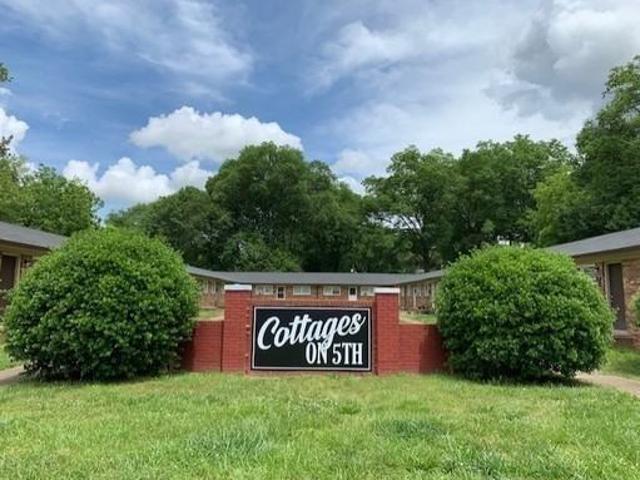 610 W 5th Ave 2 Bedroom Apartment for Rent at 610 W 5th Ave, Gastonia, NC 28052