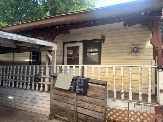 610 W 12th Street