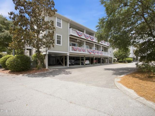 610 W Brown St Apt E, Southport, NC 28461
