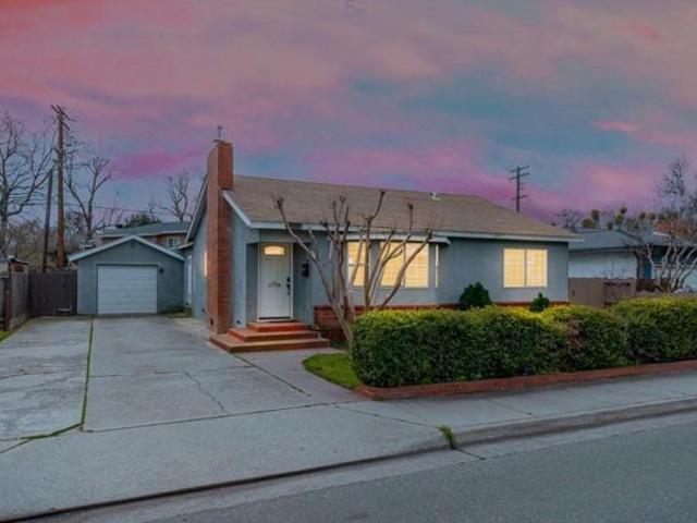 610 W Orangeburg Ave, Modesto, CA 95350
