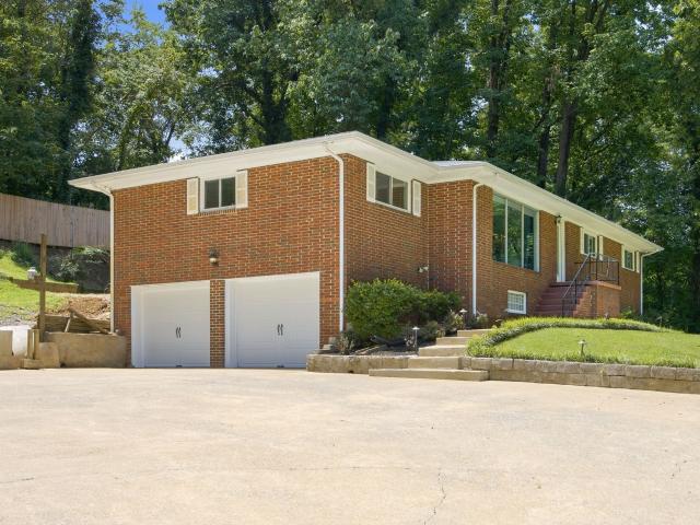 610 W Shadowlawn Dr