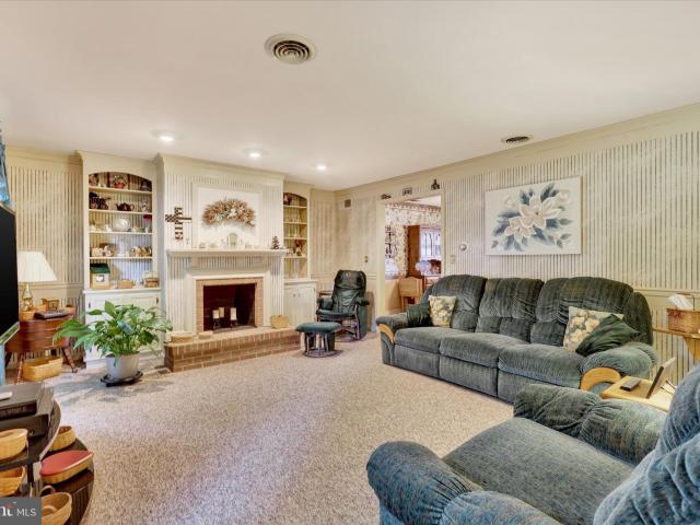 610 Westover Rd, Shippensburg, PA 17257 | MLS #PAFL2028