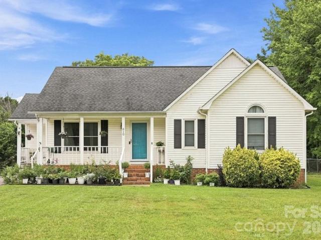 610 Winding Way Dr, Monroe, NC 28110