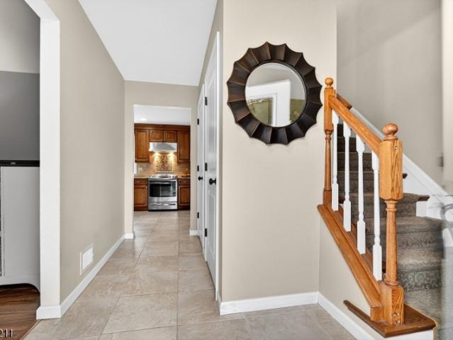 610 Van Liew Ct