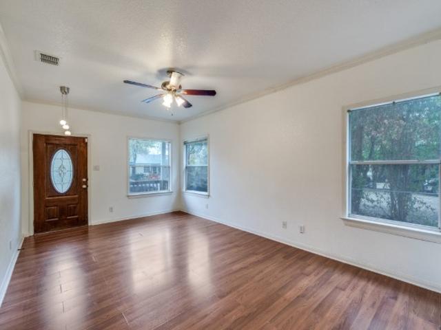 610 Viendo, San Antonio, TX 78201 | MLS #2514