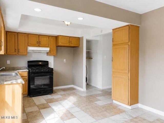 610A N Victoria Avenue Unit 1