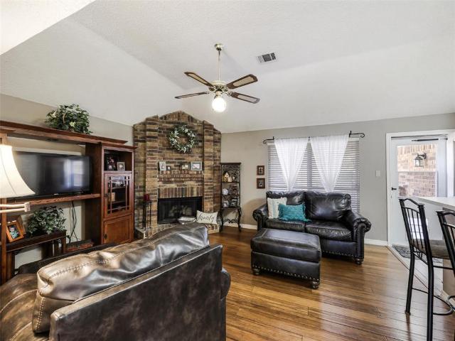 6114 Covington Drive