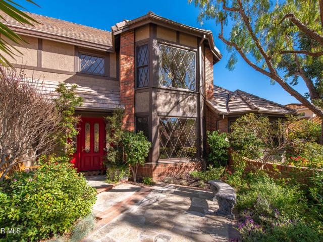 6114 Edinburgh Ct, Agoura Hills, CA 91301 | Compass