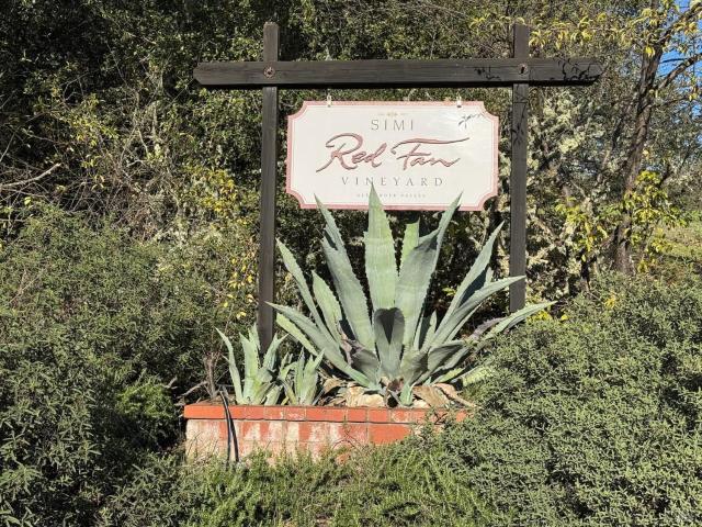 6114 Red Winery Road, Geyserville, US, CA