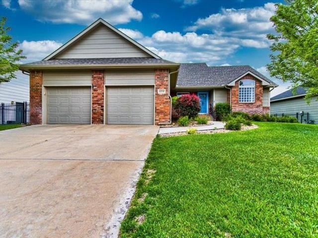 6114 W 34th St N, Wichita, KS 67205