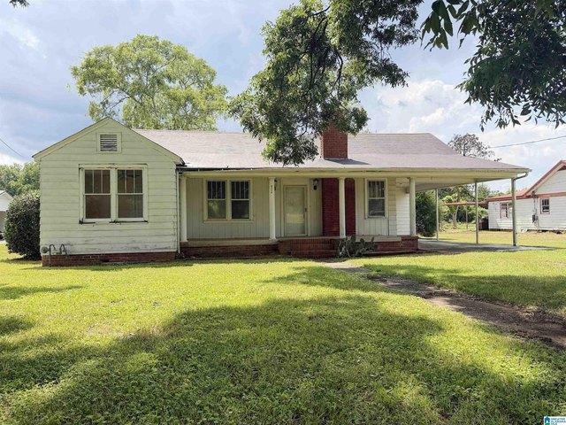 6114 Weaver Rd, Anniston, AL 36206