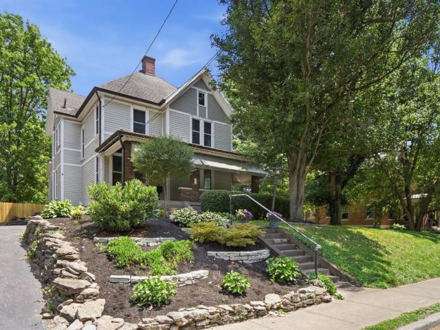 6114 Woodmont Avenue