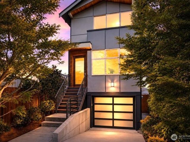 6114 8th Ave NW, Seattle, WA 98107