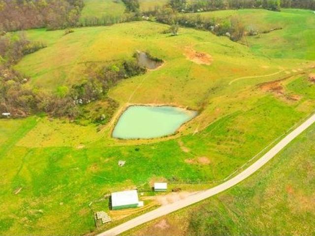 61151 Curry Rd, McArthur, OH 45651