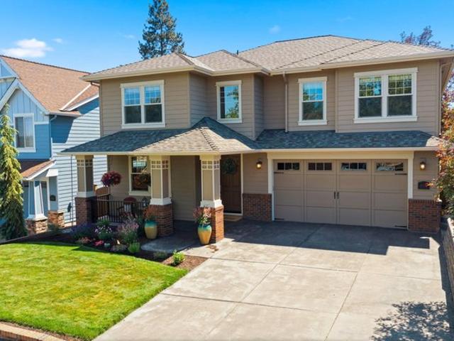61156 SE Sydney Harbor Dr, Bend, OR 97702