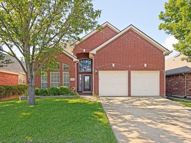 6115 Hillside Ln, Sachse, TX 75048