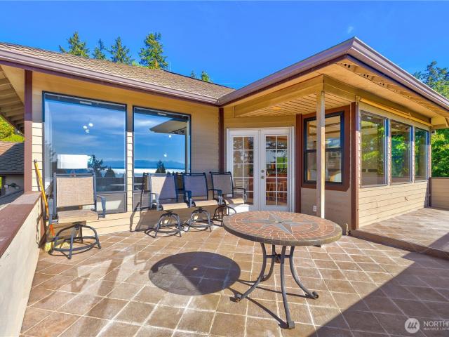 6116 Chennault Beach Drive