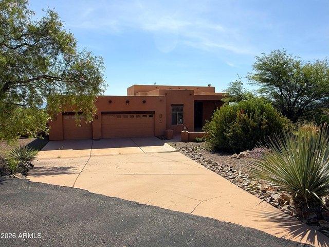 6116 E Andalusian Ct, Hereford, AZ 85615