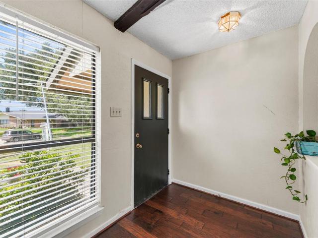 6116 Glacier Court