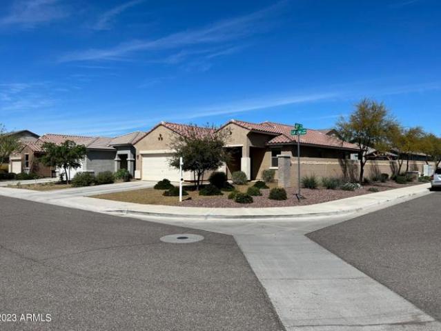 6116 W Laurie Ln, Glendale, AZ 85302