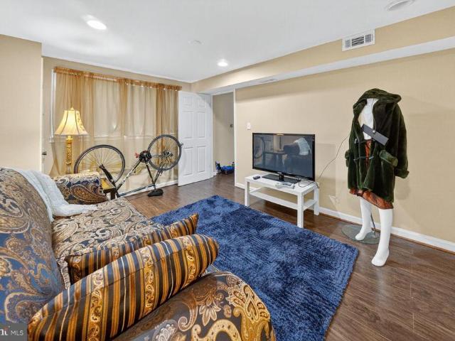 6117 Osborn Road