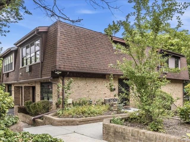 6117 st Unit 2, Oakland Gardens, NY 11364