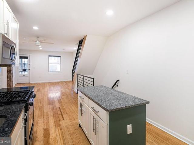 6118 Musgrave St, Philadelphia, PA 19144