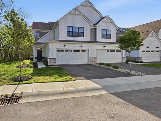 6118 Laurenslee Ln, Westerville, OH 43081