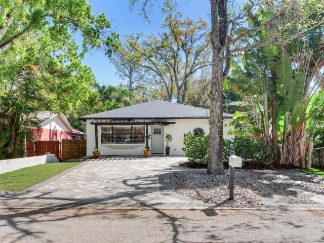6118 S Elkins Ave, Tampa, FL 33611 | MLS #TB8498 | Compass