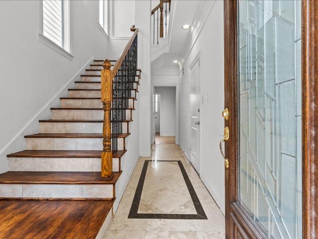 6118 Tyne St, Houston, TX 77007 | MLS #41680 | Compass